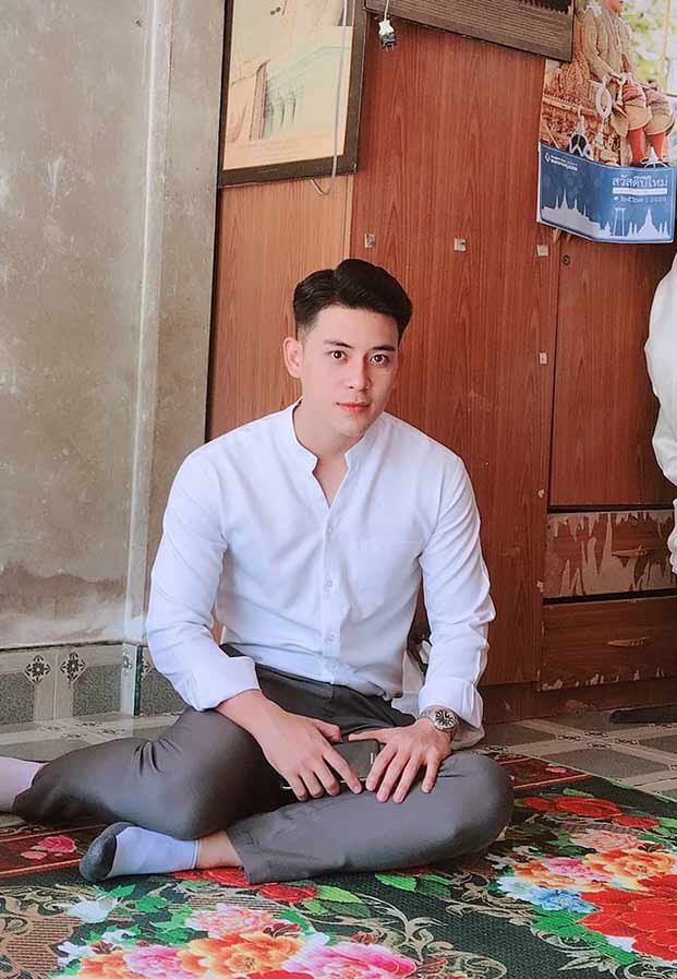 เปิดวาร์ปนายแบบหุ่นแซ่บ คริส กฤษณะ จากเวทีดัง สลัดผ้าถ่ายแบบเซ็กซี่