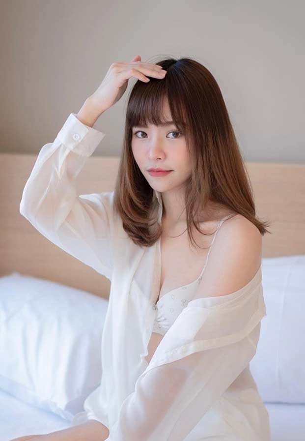 เน็ตไอดอล Aaoy Preyakamol โชว์ความน่ารัก สุดเซ็กซี่ ขยี้ใจหนุ่มๆ