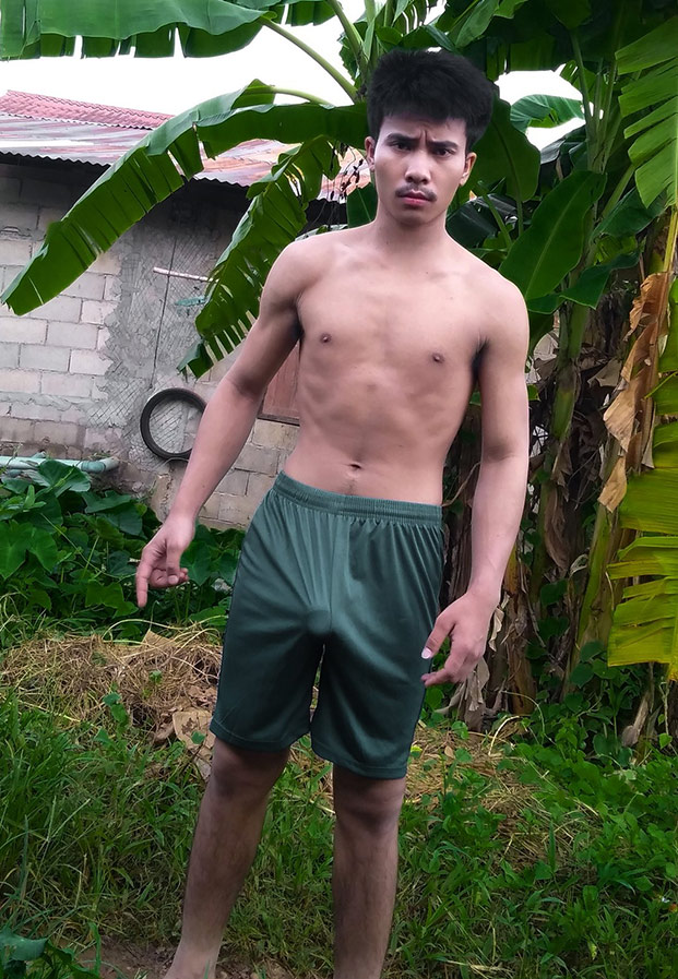 เปิดวาร์ป Phayu Greg payu หนุ่มลาวลำใหญ่ ดาวยั่วทวิต ขวัญใจกะเทยไทย