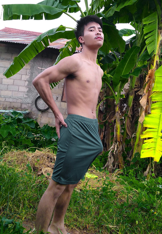 เปิดวาร์ป Phayu Greg payu หนุ่มลาวลำใหญ่ ดาวยั่วทวิต ขวัญใจกะเทยไทย