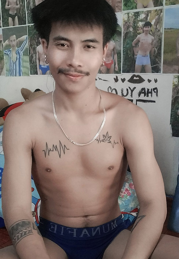 เปิดวาร์ป Phayu Greg payu หนุ่มลาวลำใหญ่ ดาวยั่วทวิต ขวัญใจกะเทยไทย