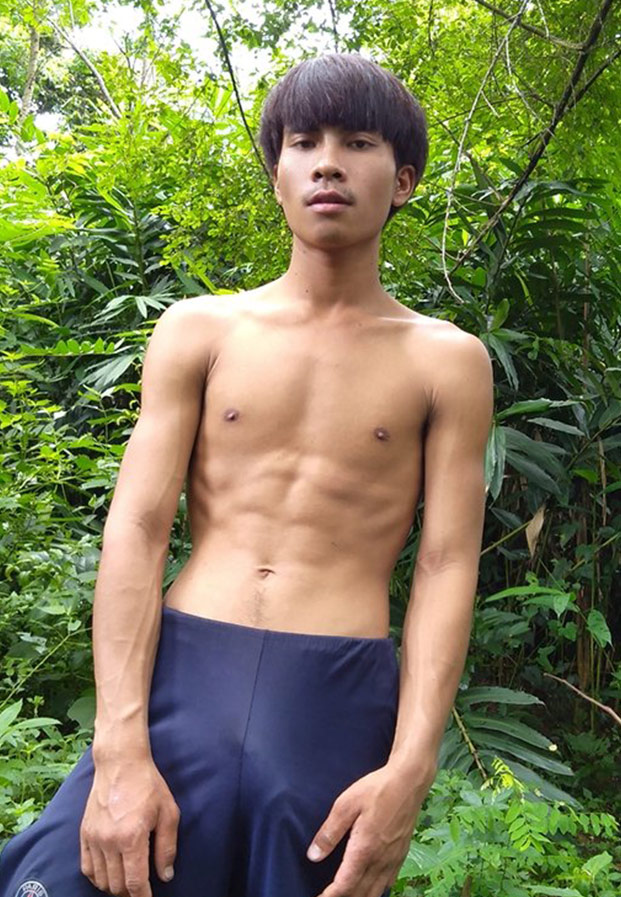 เปิดวาร์ป Phayu Greg payu หนุ่มลาวลำใหญ่ ดาวยั่วทวิต ขวัญใจกะเทยไทย