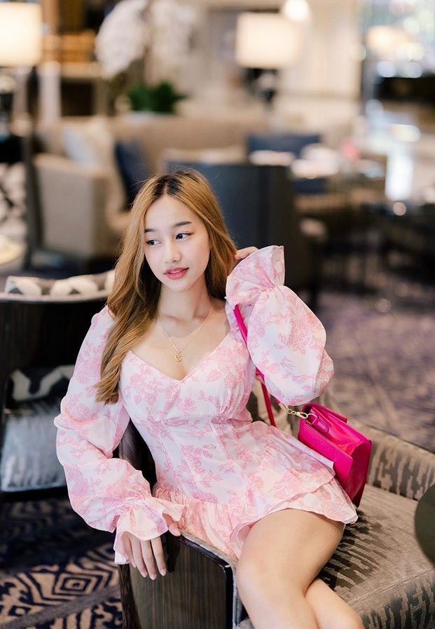 Yada Ariyaon เปิดวาร์ป เน็ตไอดอลสาวความแซ่บเสียวซาบซ่านระดับพริกสิบเม็ด