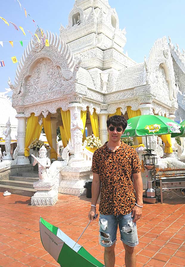 โจ พงศธร หนุ่มหล่อ เน็ตไอดอลมาแรง อวดซิกแพคแน่นสุดปัง