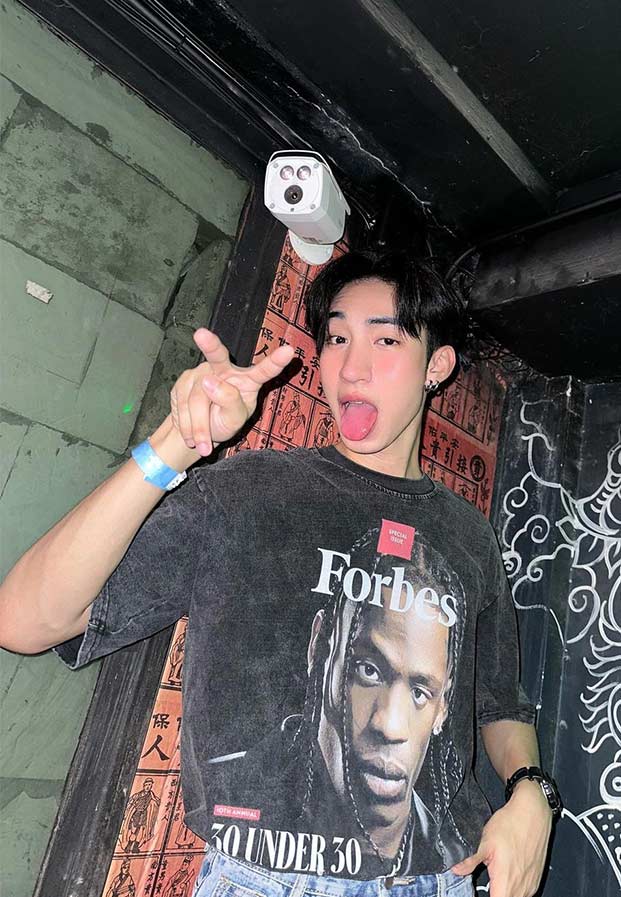 James Thiratham เปิดวาร์ป หนุ่มหล่อสุดฮอต สายนายแบบ เน็ตไอดอล เซ็กซี่