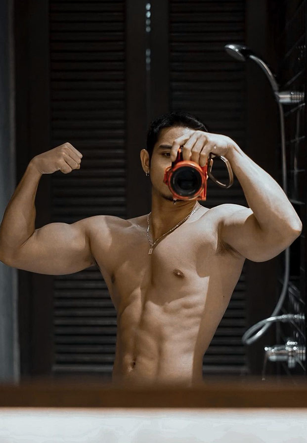 Parnthit Wichaidit เปิดวาร์ป เทรนเนอร์หนุ่มที่แซ่บสุดในชั่วโมงนี้