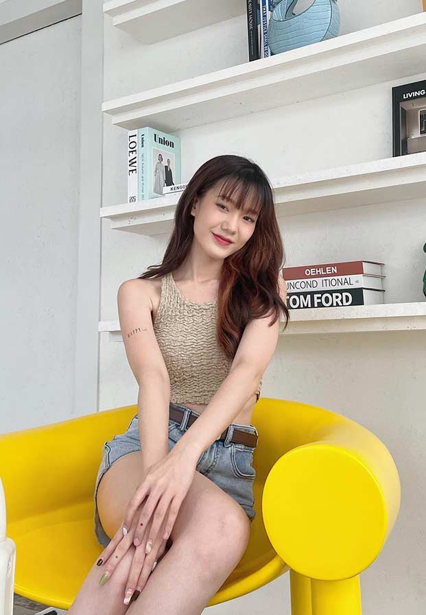 Earn Piyakorn สาวน่ารัก อวดหุ่นเซ็กซี่ ร้อนแรงเกินต้าน