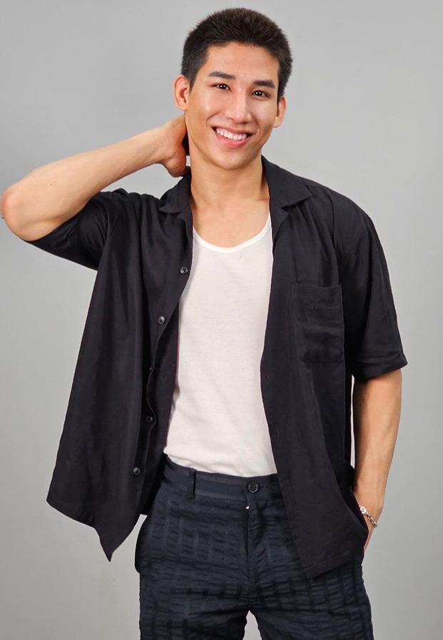 Krittayot Kanchanadul แจกวาร์ป หนุ่มหล่อสายโชว์ กล้ามเนื้อแน่นมาก