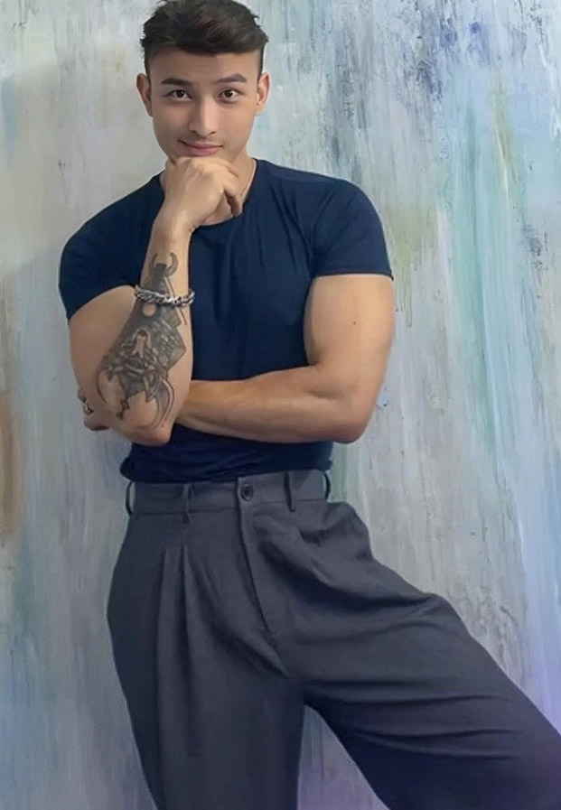 Chan Than San แจกวาร์ป หนุ่มงานดี เร้าใจ ตัวท็อป onlyfans