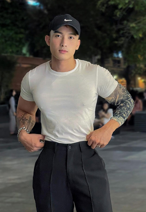 Chan Than San แจกวาร์ป หนุ่มงานดี เร้าใจ ตัวท็อป onlyfans