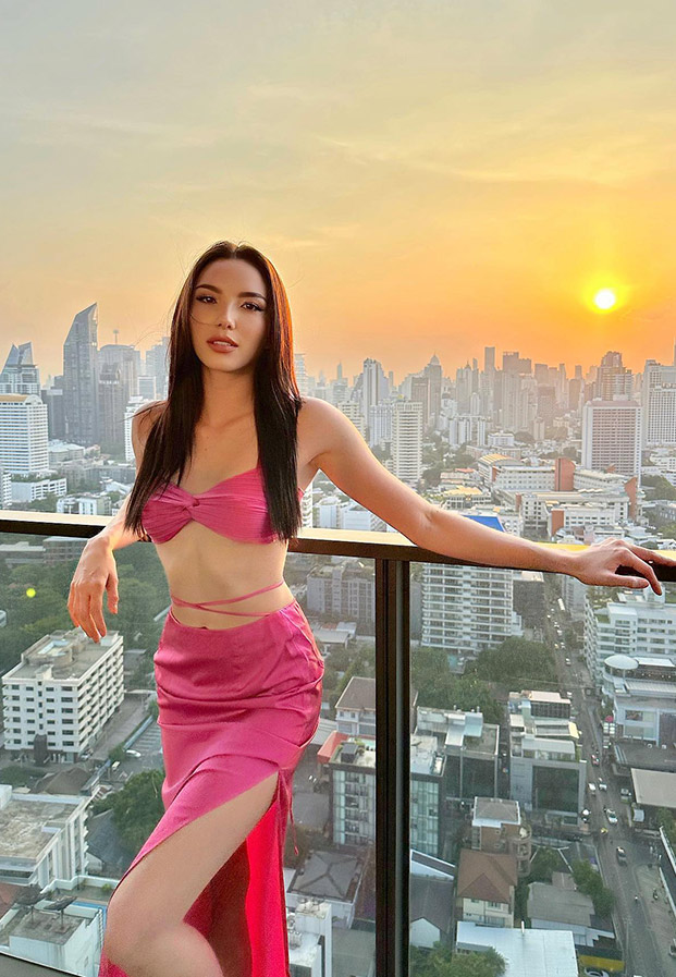 เทียร์ Tia Tavee นางแบบสาวสวยดีกรี Miss Tourism International 2023
