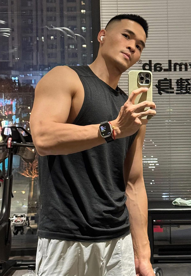 coreyxiao หนุ่มหล่อชาวจีน เน็ตไอดอลคมเข้มงานดี สายนักกล้าม