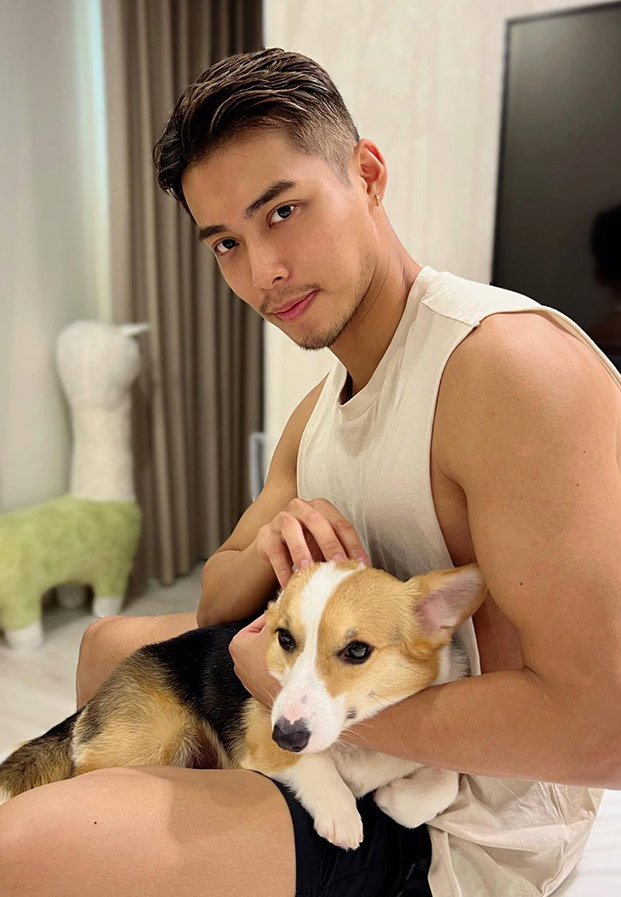 Ryder Shao เน็ตไอดอลหนุ่มจีน สุดเซ็กซี่ กล้ามเนื้อแน่น