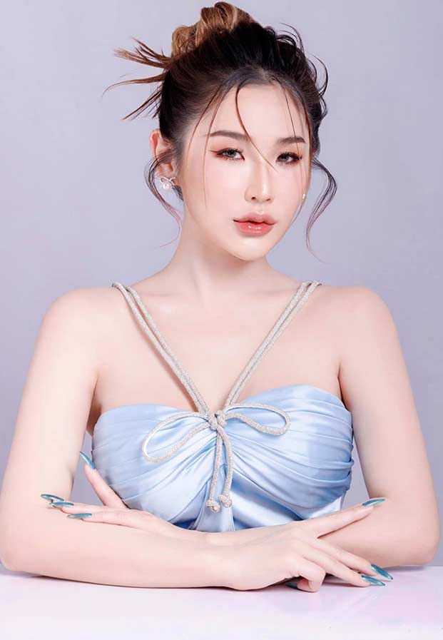 Haruthai Hongthong นางแบบสาวขี้เล่น เซ็กซี่ขยี้ใจหนุ่มทั่วประเทศ