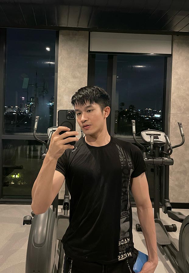 Tae Warawut เน็ตไอดอล หนุ่มหุ่นดี น่ารักขี้เล่น