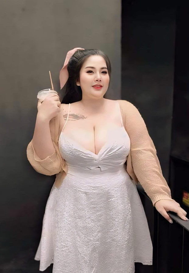 แจกวาร์ป Namfon Sangsarawat สาวอวบงานดี เซ็กซี่ยิ่งกว่าใคร - ต่อยหอย เกาะติดเน็ตไอดอลดัง เมาท์ม ...