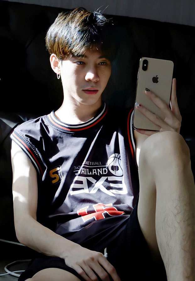 ประวัติ King Chayut ศิลปินหนุ่มหน้าตาหล่อ งานดีมากดาวเด่น