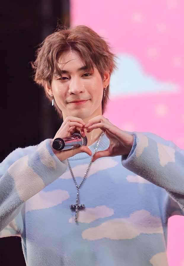 ประวัติ King Chayut ศิลปินหนุ่มหน้าตาหล่อ งานดีมากดาวเด่น