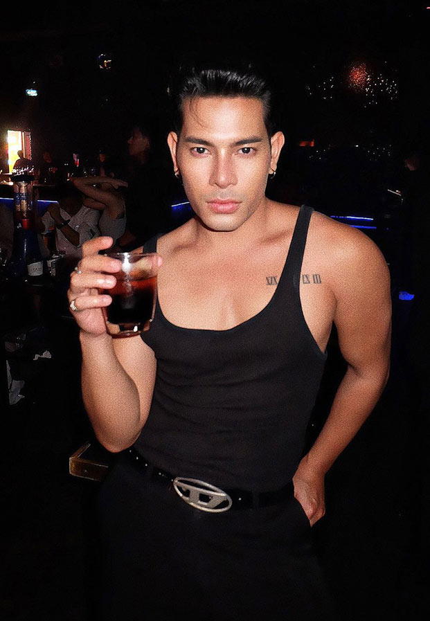 Pichit Jamsai หนุ่มหล่อกล้ามแน่น นายแบบบอยแบนด์ - ต่อยหอย เกาะติดเน็ตไอดอลดัง เมาท์มอยข่าว ...